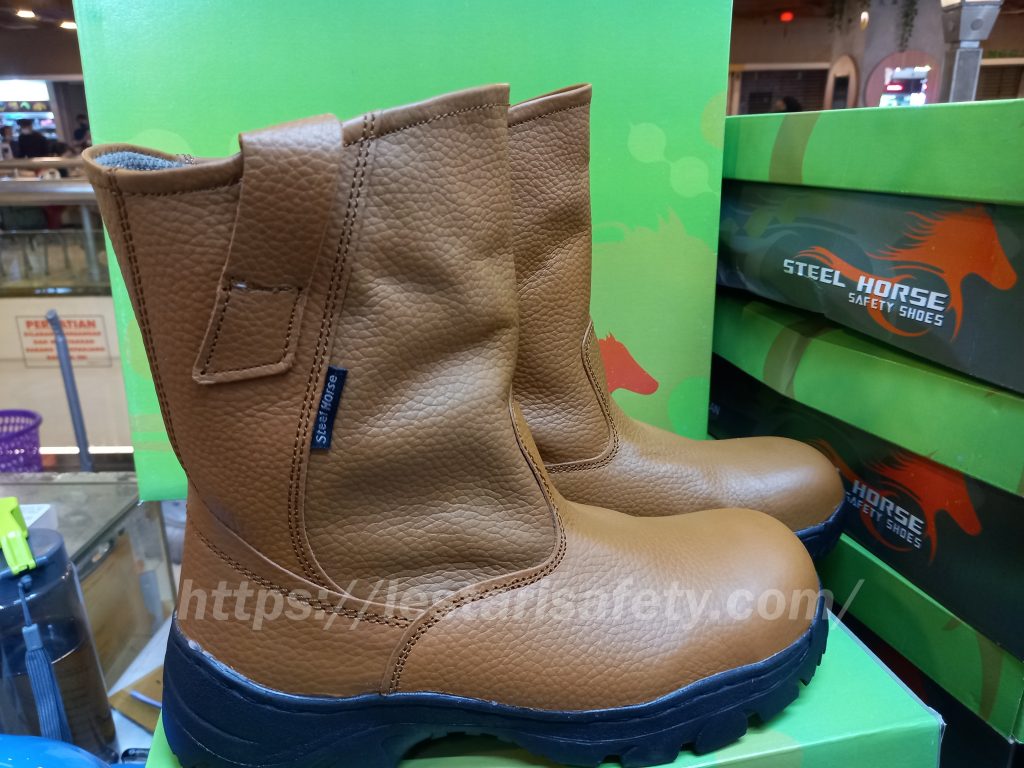 Sepatu Steel Horse 9599 +62 858-4113-0073